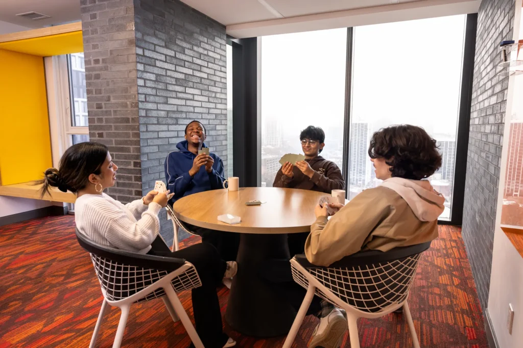 Transit Friendly Guide for Seeing Holiday Lights in Toronto